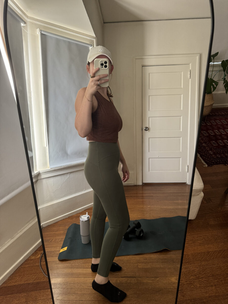 We Review The 9 Best Compression Leggings For Women - Good Gear