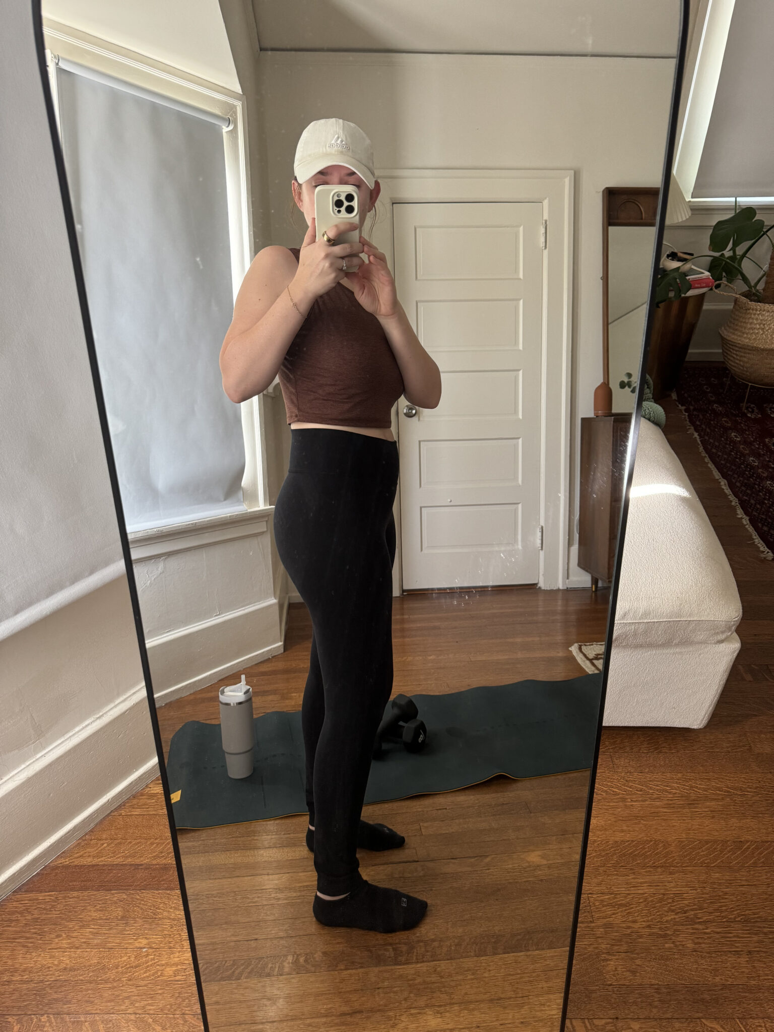 We Review The 9 Best Compression Leggings For Women - Good Gear